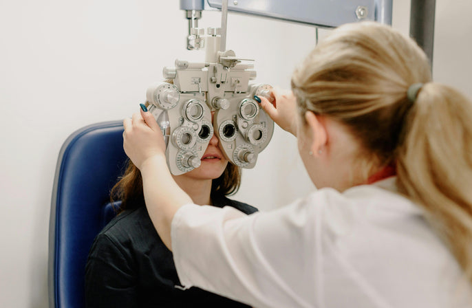 What the New Eye Test Rules Mean for Drivers Over 70 – EyeEmporium